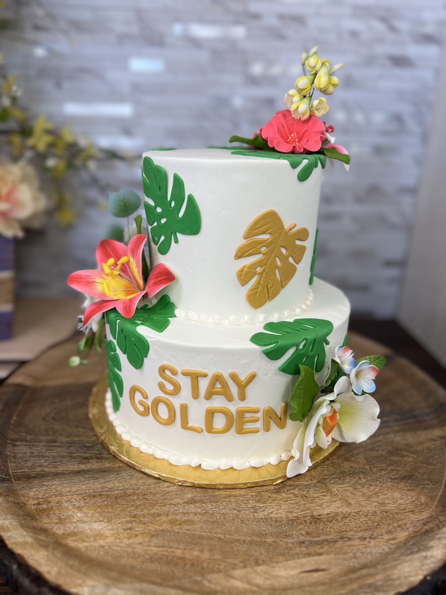 Glitz and Glam Birthdays | Monzù Bakery & Custom Cakes
